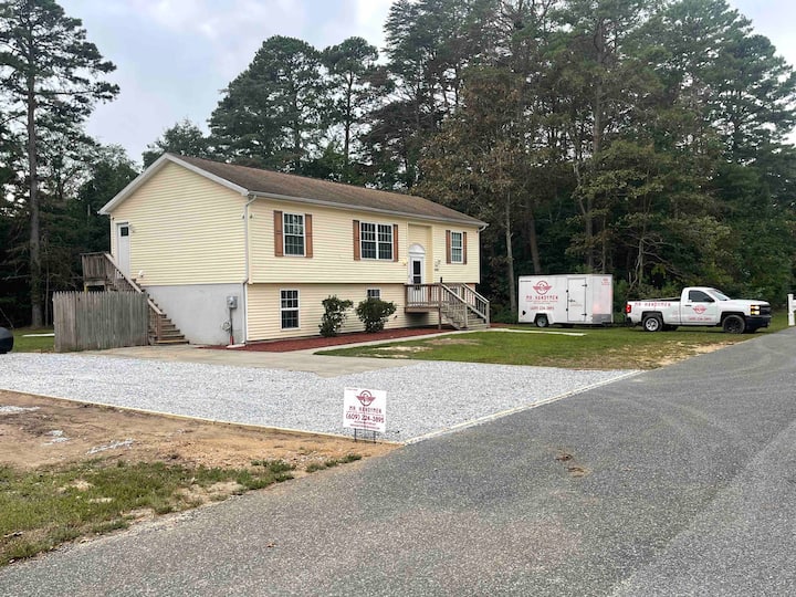 Beautiful 3- Bedroom House By Race Track - Commercial Township, NJ