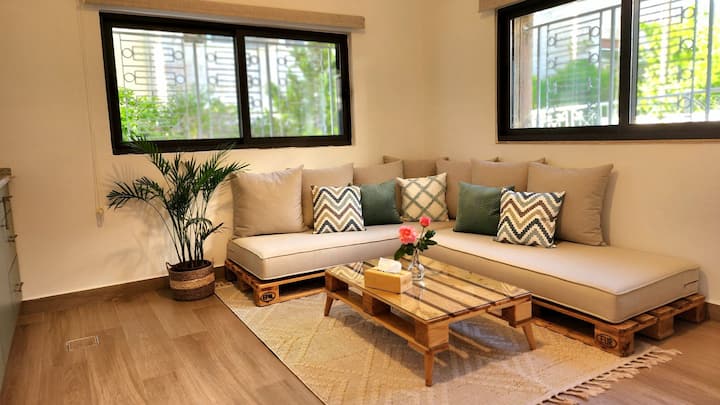 Peaceful Getaway Near Rainbow St - Amman