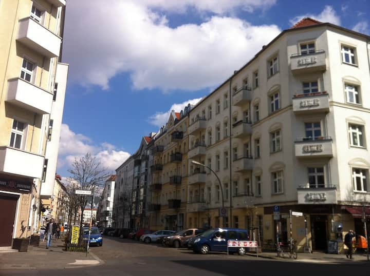 Huge, Charming Apartment With Everything You Need - Berlino