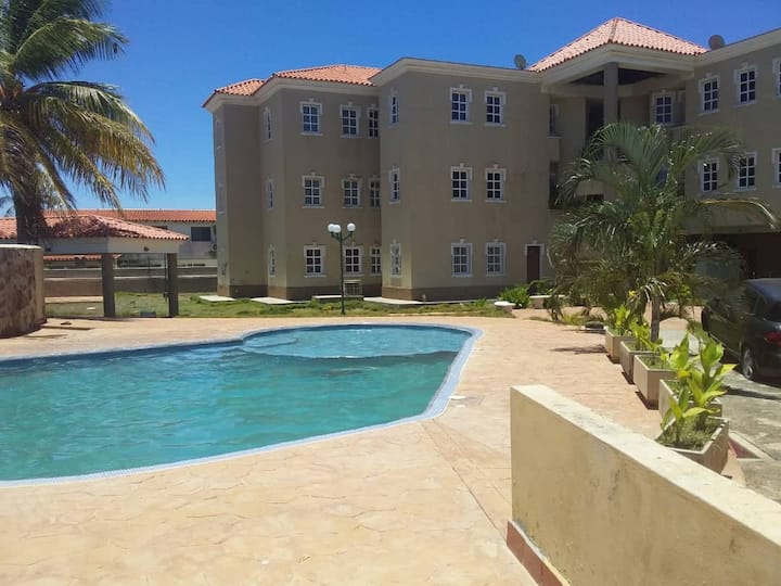 Apartamento Encantador En La Isla Con Piscina - Venezuela