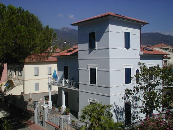 Stunning Apartment Close To The Beach - Marina di Campo