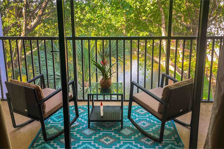 5 Min Walk To Jupiter Beach From This Cozy Condo - Jupiter, FL