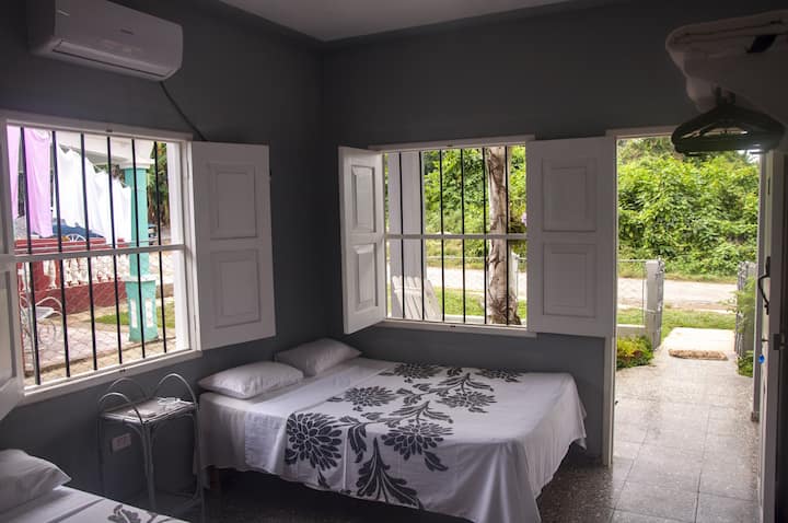 Naturaleza Y Comodida,piscina Y Generador Solar - Viñales