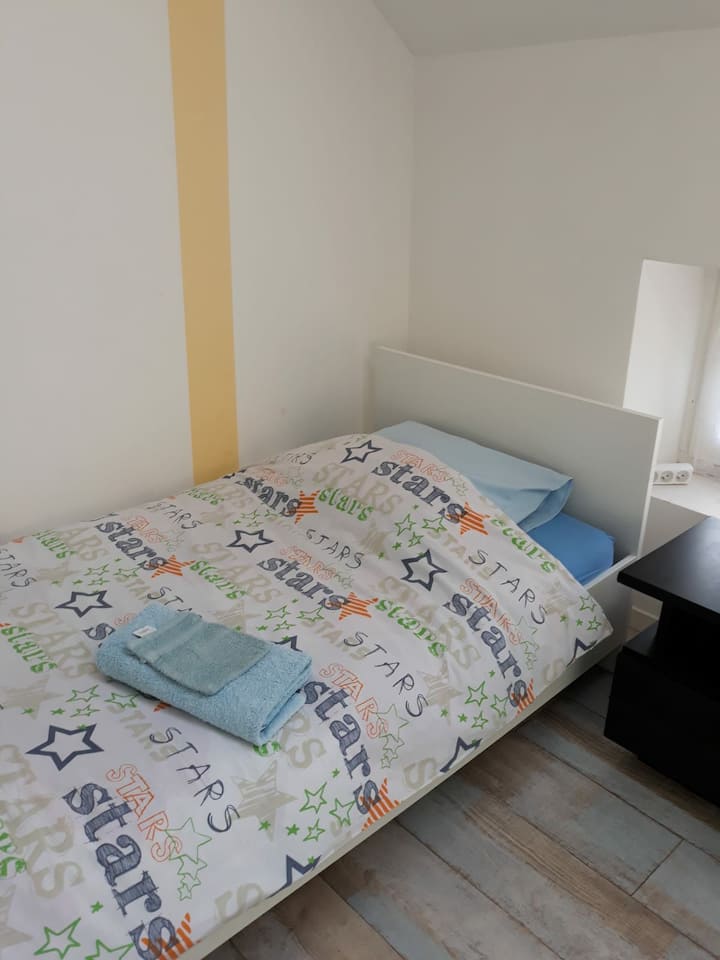 Superbe Studio (1) Près De L'aéroport De Charleroi - Charleroi