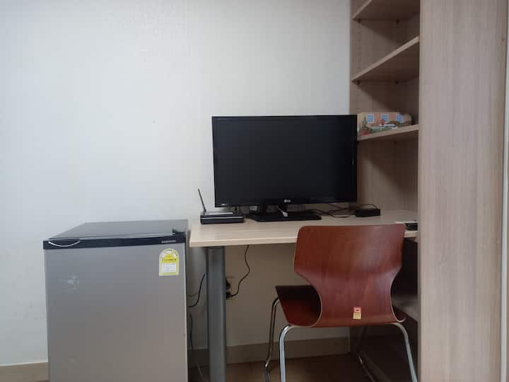 충대병원 1분 정류장 1분 또한 무료 주차장 - Daejeon