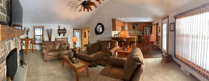 Cozy Shared Space On Cranberry Lake In Eagle River - Eagle River, WI