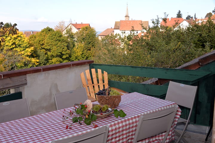 Sorbier : La Guitoune Mountain Refuge - Belmont, France
