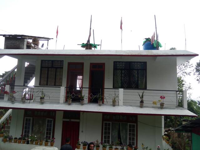 Sillery Gaon Travel Guide 2022: Best of Sillery Gaon Tourism | Tripoto