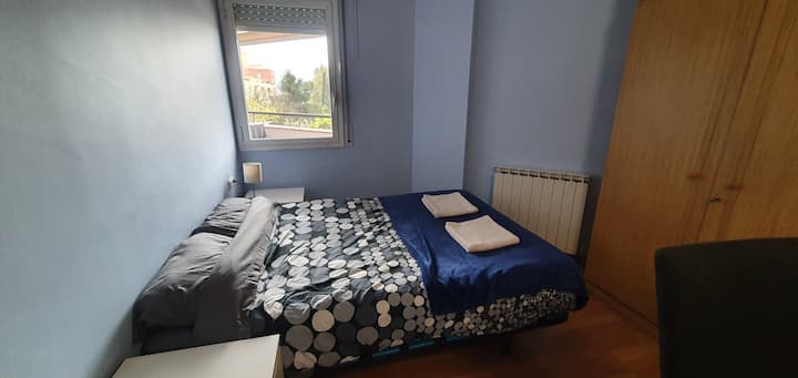 Habitación Doble Con Baño Privado. - Sabadell