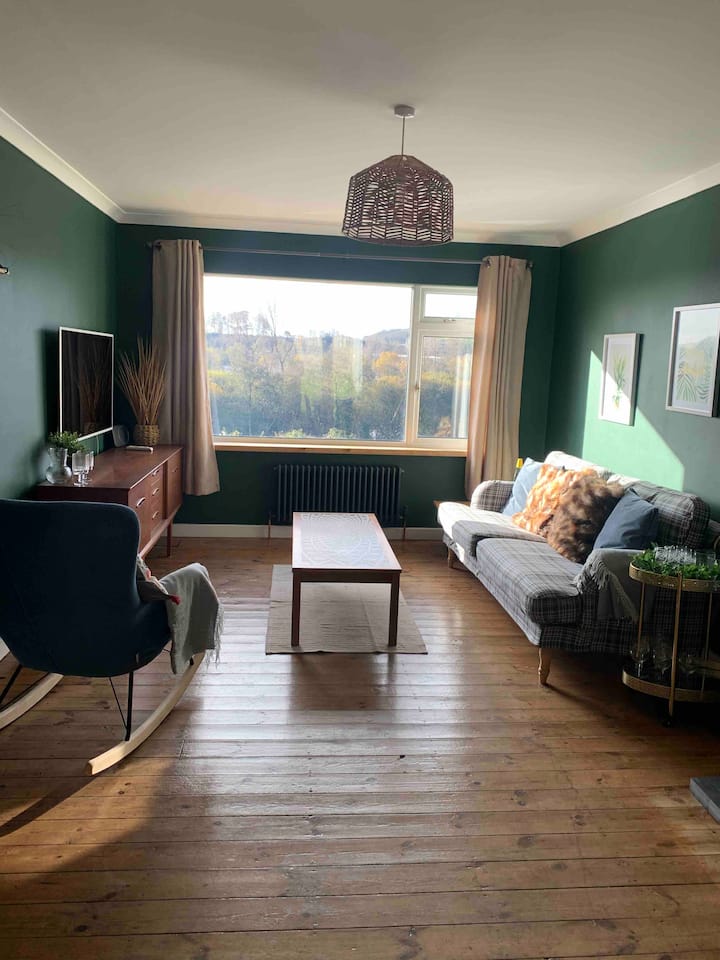 Tenby Home For 6 With 2 Parking Spaces - Tenby