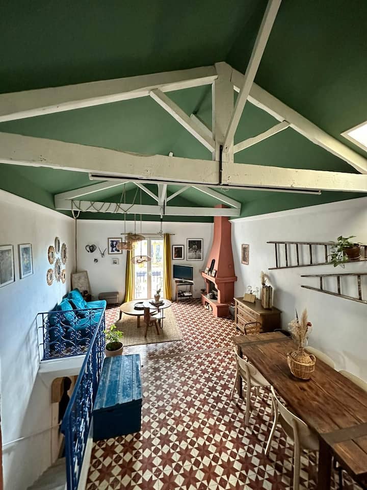 Maison De Village Atypique à Vence - Vence