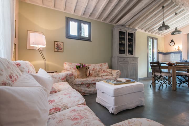 Raffinato Appartamento Nel Cuore Di Pietrasanta - Pietrasanta