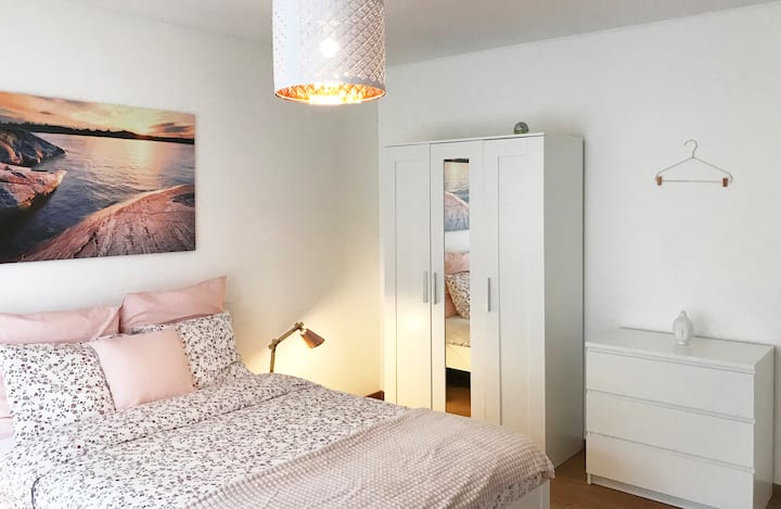 Rose Gold Bedroom - ルクセンブルク市