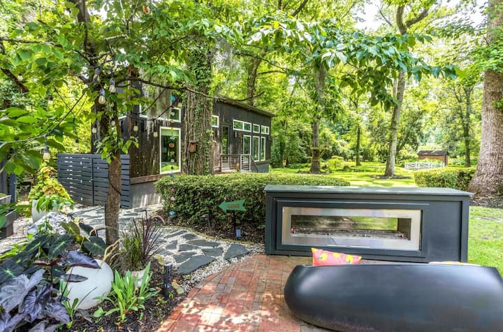 Haven: Intimate Treehouse On The Ground - Wilmington, NC