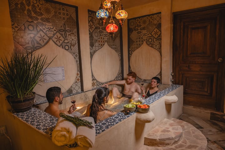 Casa Hala Spa Boutique Turkish Hot Tub - León