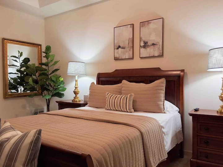 Cozy Ranch With Master Down W/ Dedicated Workspace - Stockbridge, GA