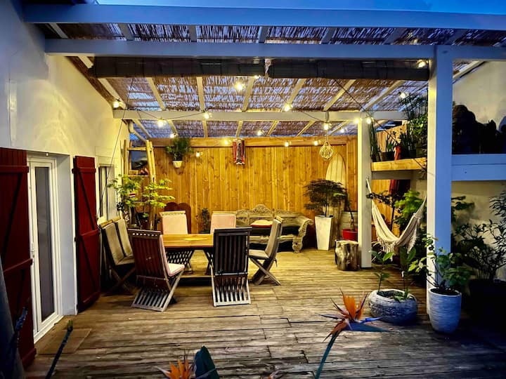 Le Charme Balinais Au Pays-basque - Biarritz