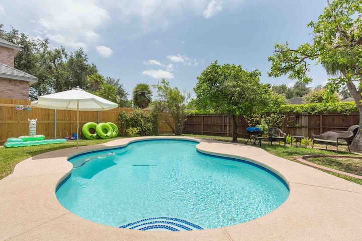 Relaxing Home W Library And Pool! - McAllen