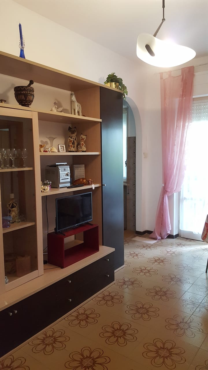 Giardino Del Mare, App.to Con Piscina Condomin. - Silvi