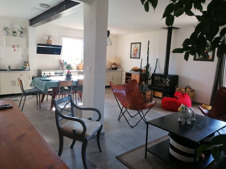 Maison Climatisée, Jardin Clos, Terrasse Couverte, - Narbonne