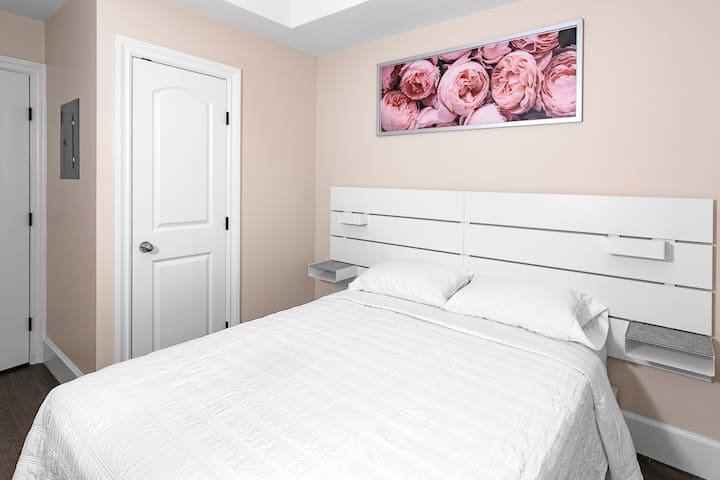 Pet Friendly, Convenient Location, New Westminster - New Westminster