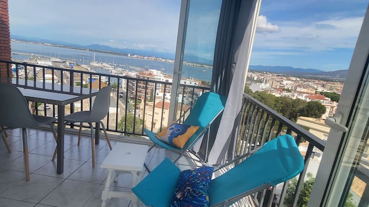 Appartement T3 Avec Belle Vue Mer Et Parking - Roses