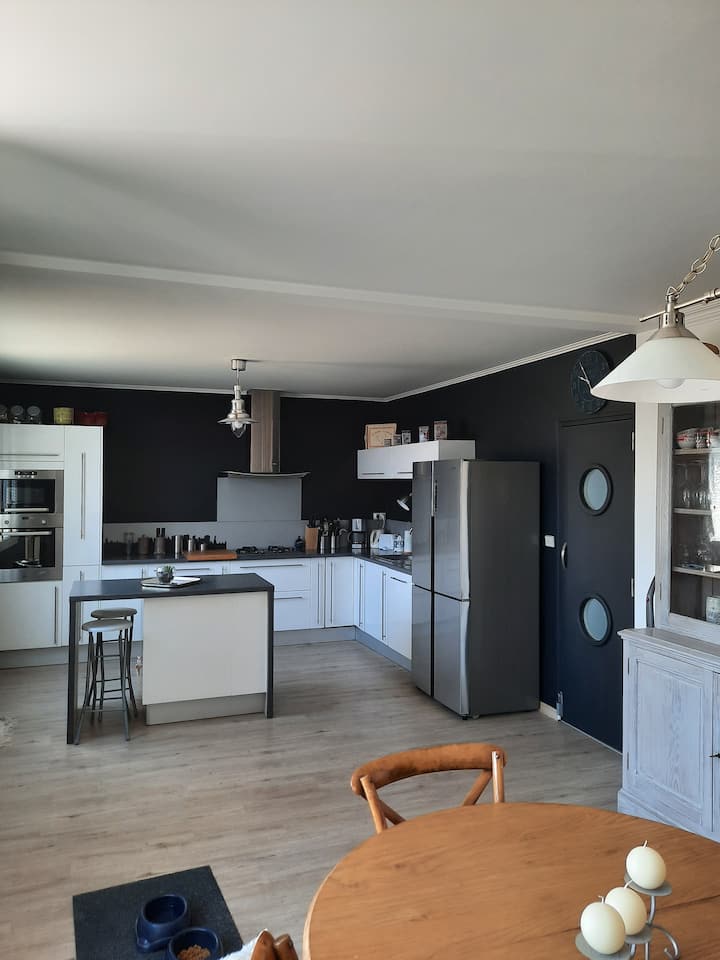 Agréable Appartement Rdc Avec Jardin Privatif - Granville