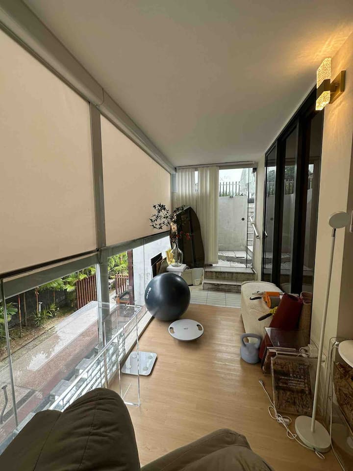 Beautiful Staycation With Private Pool - Singapore