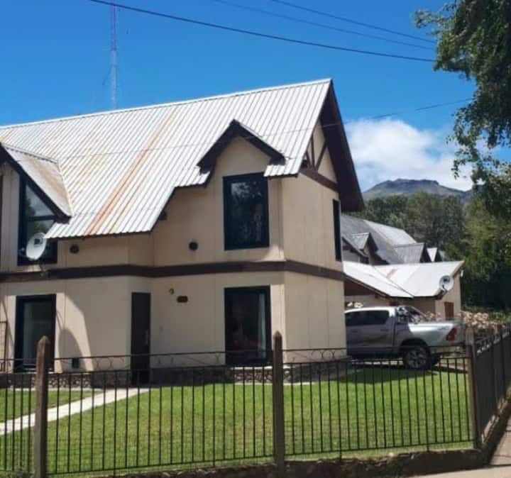Casa Para Seis Personas Entre Montañas! - San Martin de los Andes
