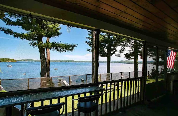 Beachfront Cottage On Lake Champlain, Colchester - Vermont