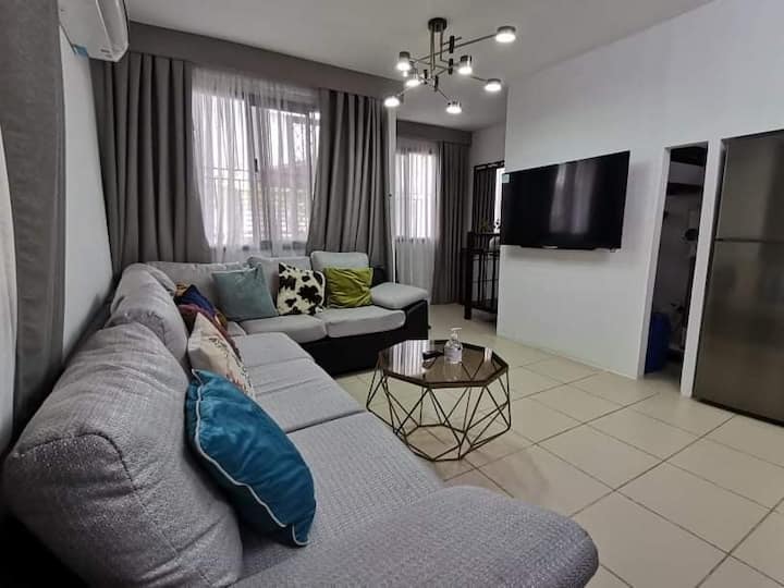 Jezzabel Beach-laiya House Rental  Unit 2 - Laiya