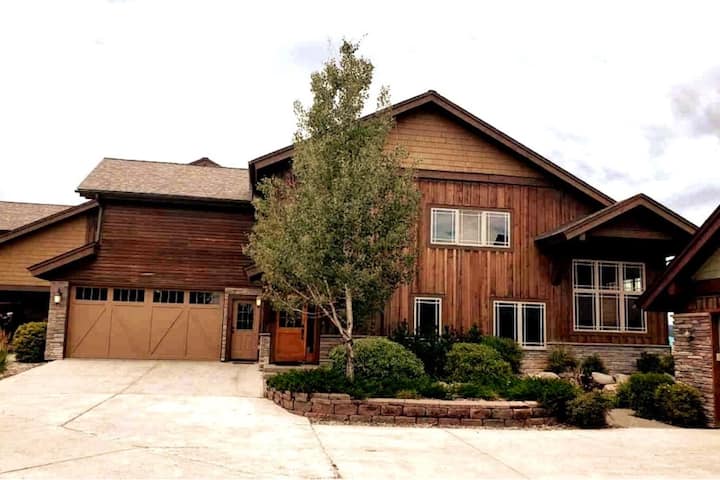Pet Friendly With 3 Master Suites In The Heart Of Pagosa Springs! - Pagosa Springs, CO