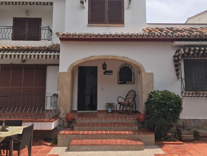 Jolie Villa Familiale, Playa De Gandia, Espagne. - Xeraco