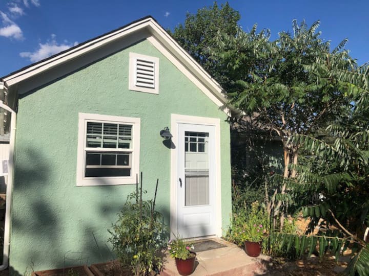 The Little Green Cottage Colorado Springs - Colorado Springs, CO