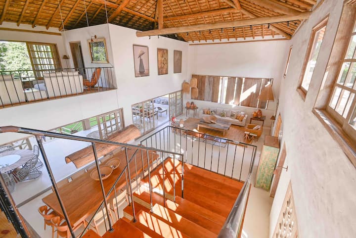 Casa Linda Em Trancoso 
Cond Fechado - Trancoso