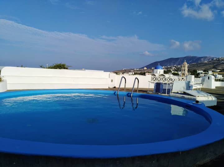 Aegea Cavern, Traditional Cave House - Santorini