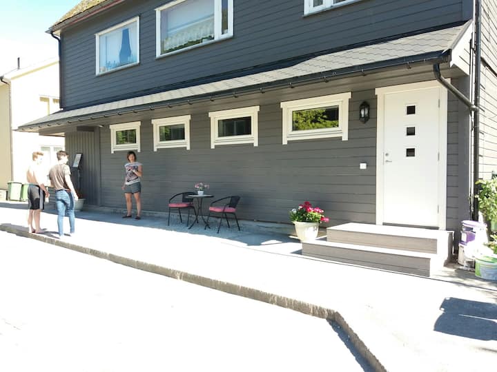 Stryn Sentrum.               3 Bedroom Appartement - Loen