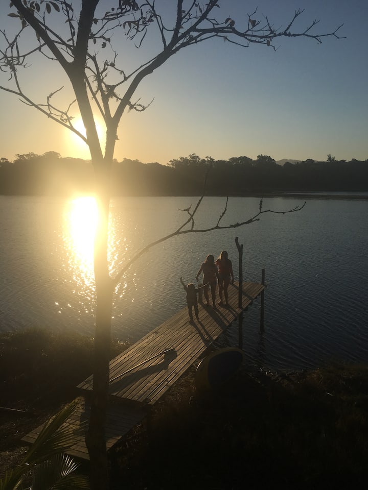 Linda Casa à Beira Da Lagoa!! - Imbituba