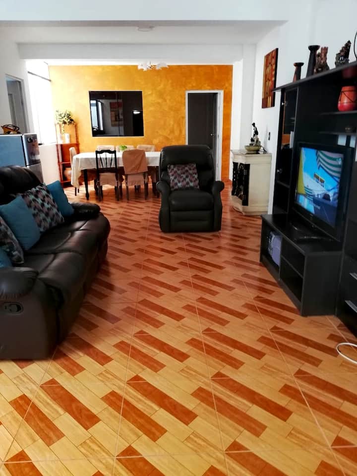 Departamento  En Cerro Azul
Fam. Francia - Quilmaná