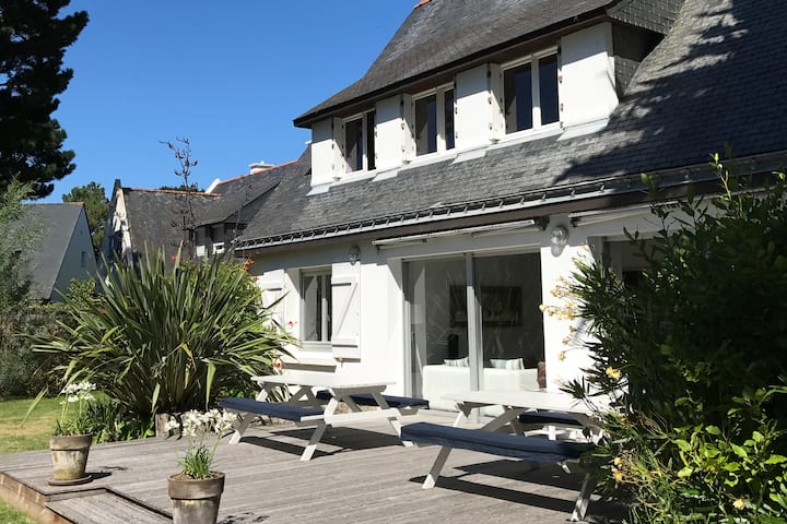 Grande Maison Familiale. Plage Et Commerce à Pied - Carnac