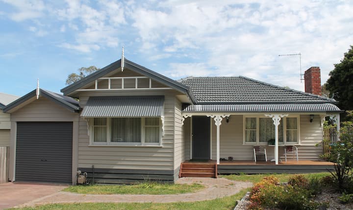 Suburban Charm, Great Location - Bayswater