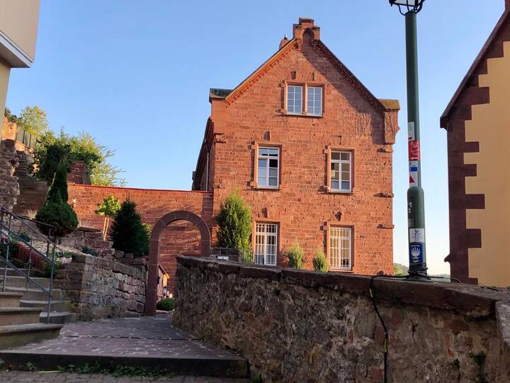 Traumhafte Jugendstilwohnung Bis Zu 4 Personen - Wertheim