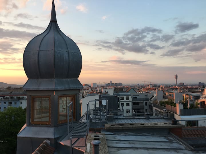 Towered Penthouse Design Loft Overlooking Vienna - Wien