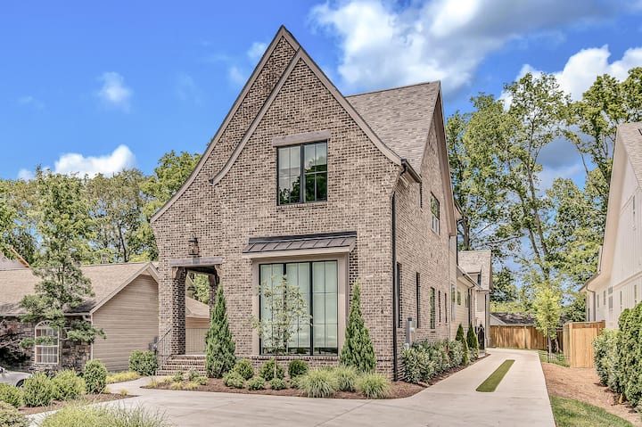 Elegant All New Home In  Dt Franklin Eco-friendly - Franklin, TN