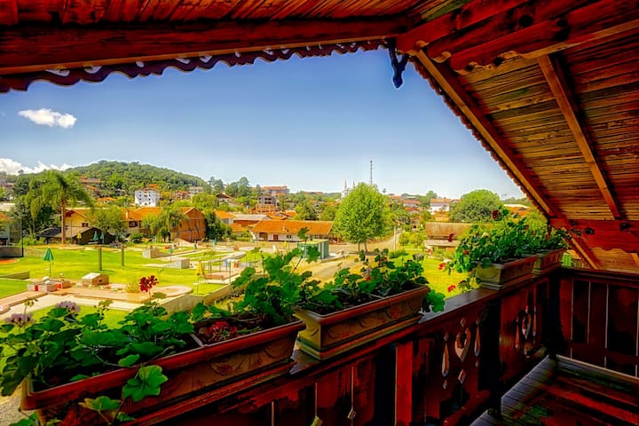 Quarto Oma Trudi - Treze Tílias