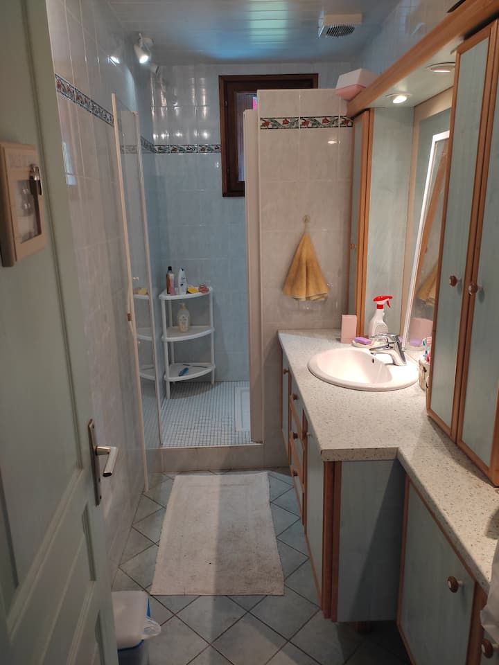 Chambre Grise Chaleureuse - Dol-de-Bretagne