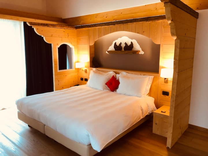 Romantic Suite With View | Hotel Alla Posta - Champoluc