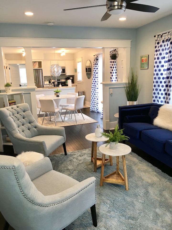 Luxe Cottage -Stay In Style Walk To Notre Dame - South Bend