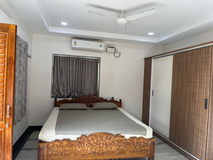 Studio/pent House Furnished - Vijayawada