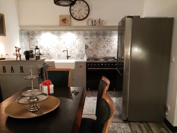 Maison  De Charme  Divisée En 2 Appts 1 - G Sand - Brignoles